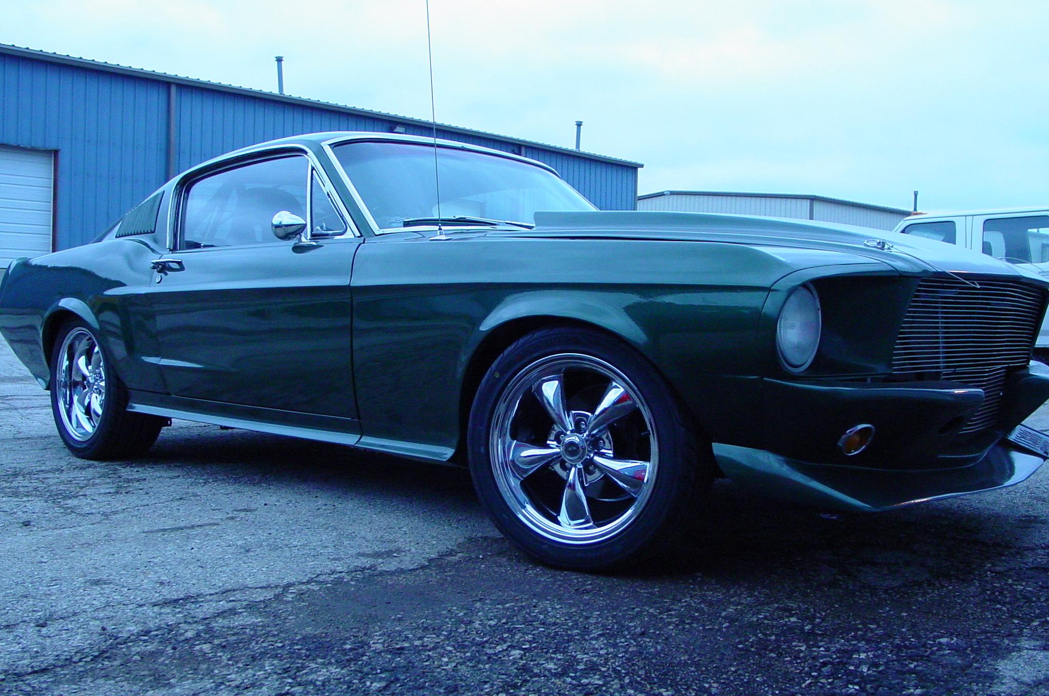67 Mustang Fastback, 4 speed, 4 link, Tubbed, Roll Cage, Coil Overs ...